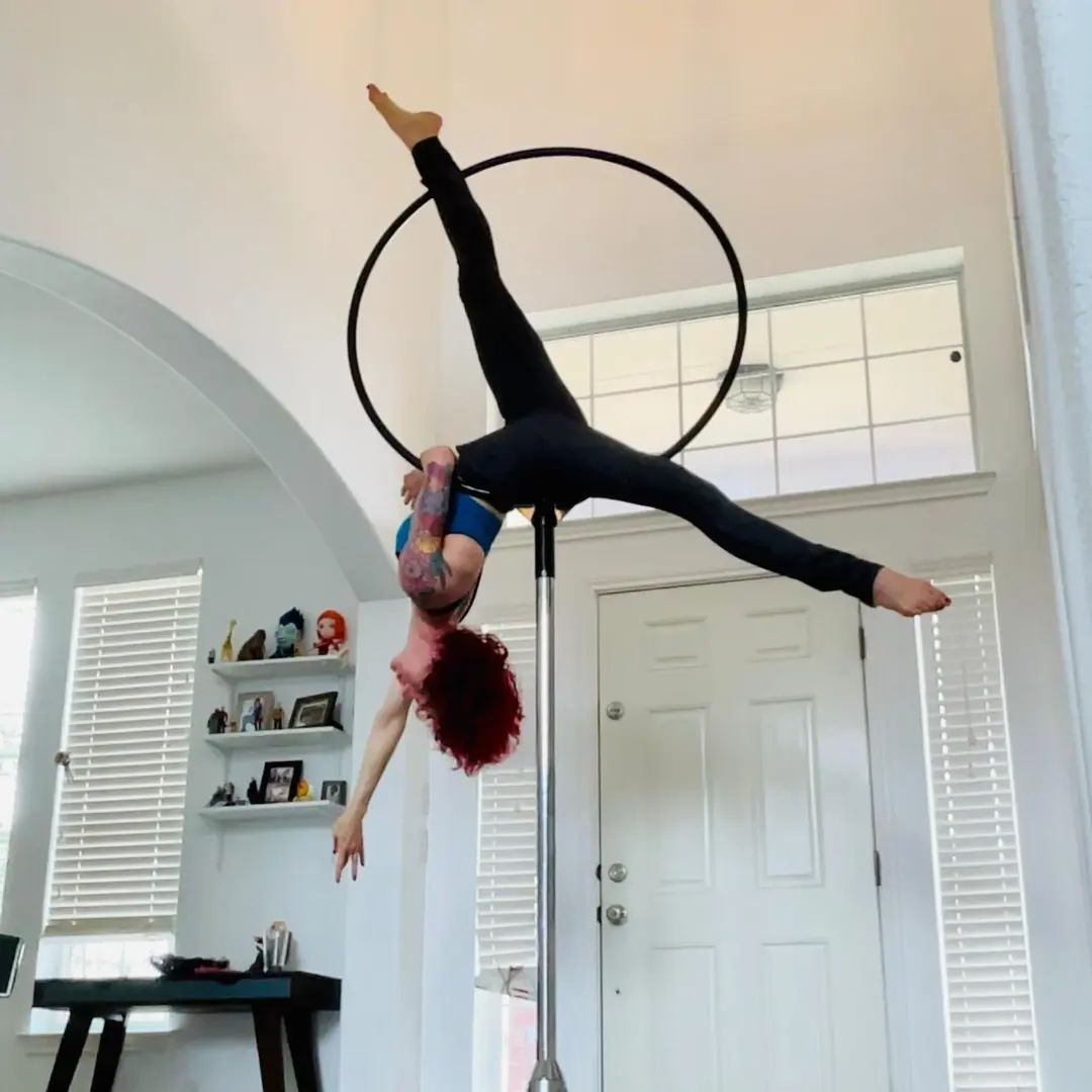 Lollipop Lyra (for x pole) - Acrofab Texas